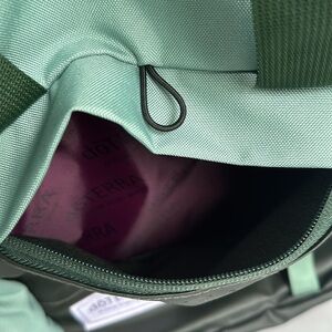 Doterra | Bags | Doterra 220 Convention Pursue Backpack From Recycled ...